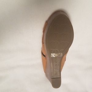 Report | Shoes | Report Wedges | Poshmark